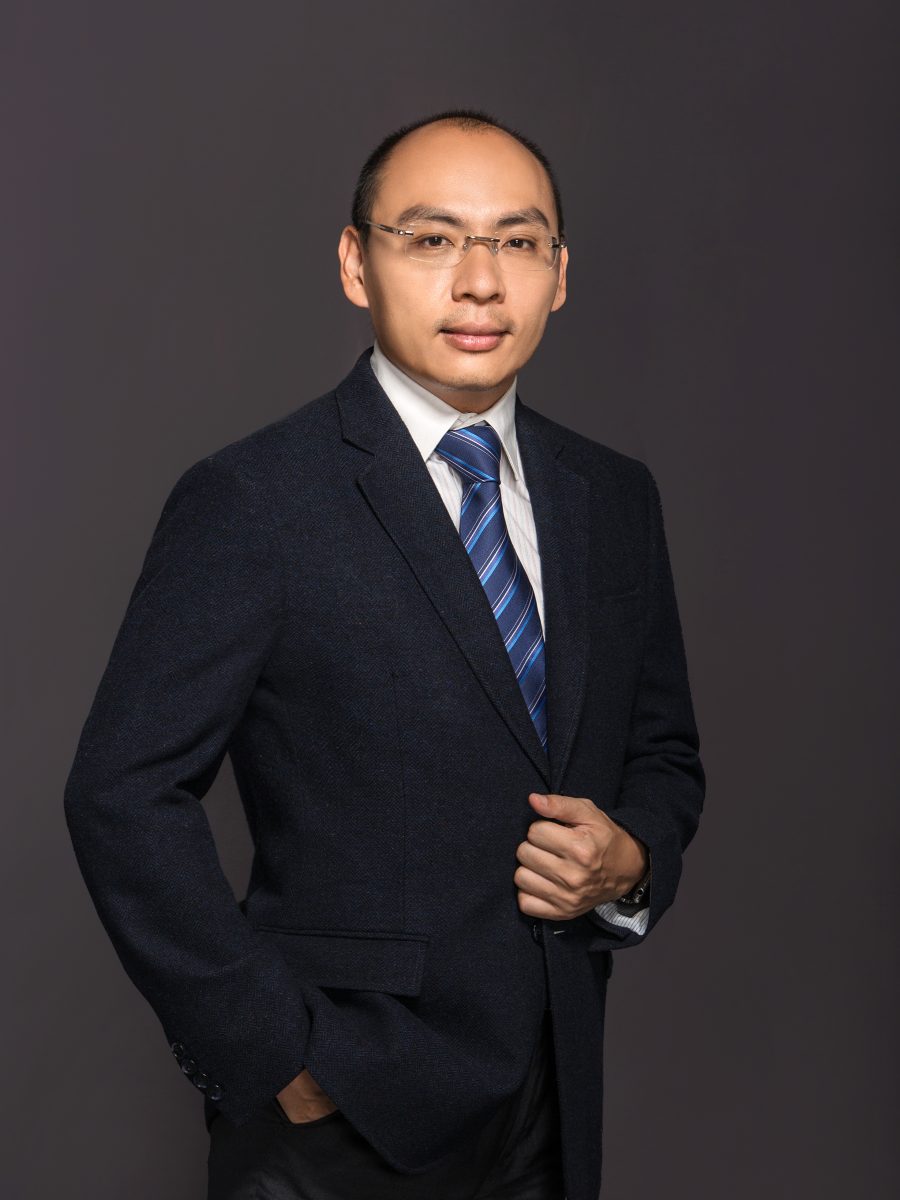 Management Team - NetDragon Investor Relations Site